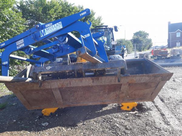 Block Grabs To Suit Telehandlers for Hire